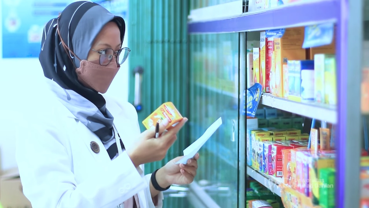 Video Profil Program Studi Pendidikan Profesi Apoteker UAD – Tvmu Stasiun Yogyakarta